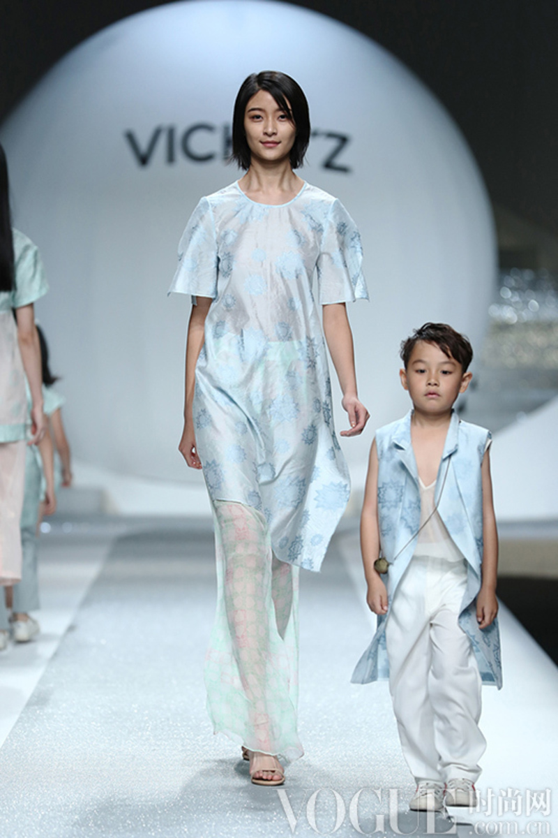 Vicky’ Z·许馨尹2017春夏亲子装系列